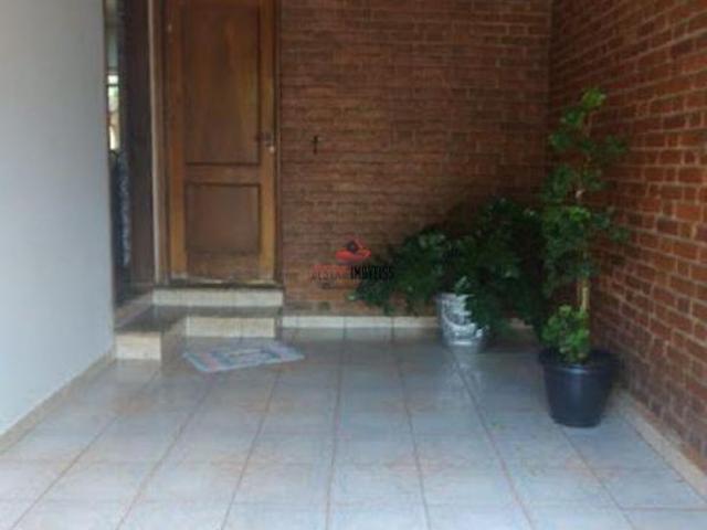 Casa à venda no bairro Osvaldo Rezende Uberlândia/MG