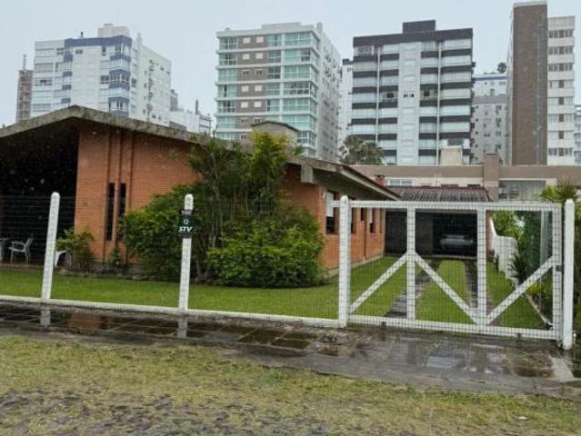 Casa à venda no bairro Atlântida Xangri Lá/RS