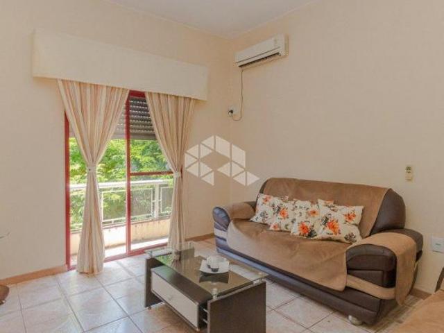 Casa a venda no bairro Azenha