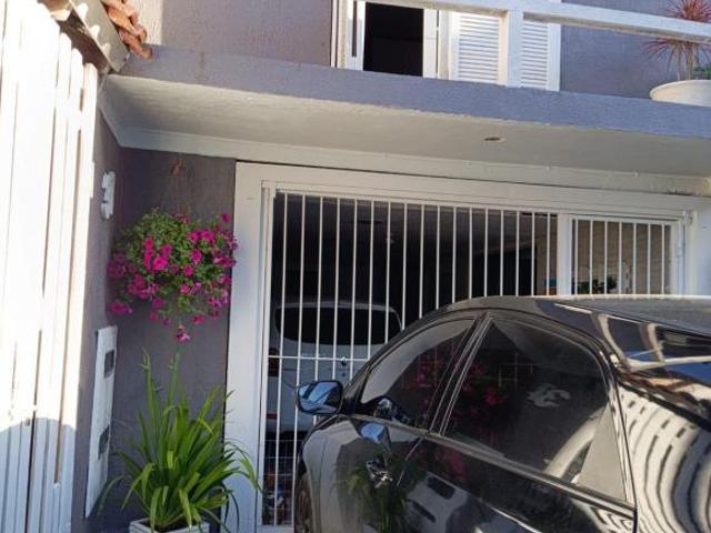 Casa a venda no Bairro Aberta dos Morros 4 dormitórios