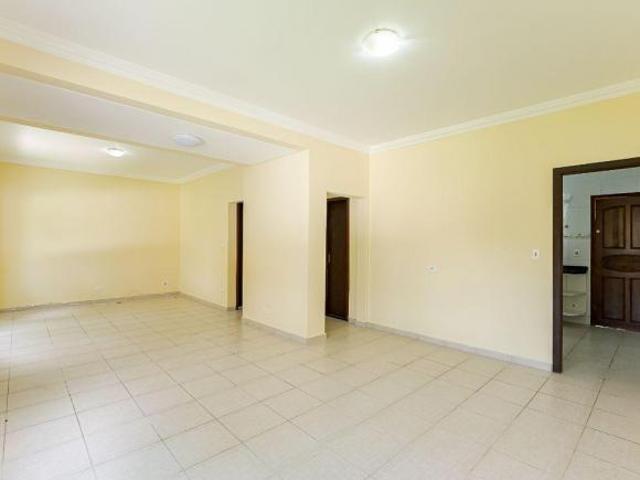 Casa à venda no bairro Abranches