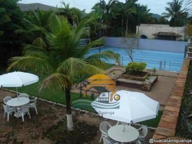Casa à venda no bairro Acapulco em Guarujá/SP