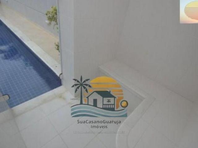 Casa à venda no bairro Acapulco em Guarujá/SP