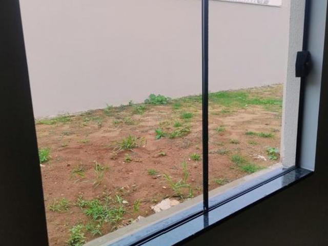 Casa à venda no bairro Adelinha