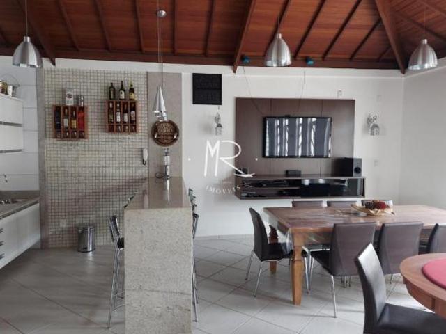 Casa à venda no bairro Alfa Sul Manhuaçu/MG