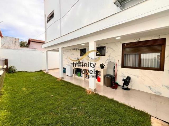 Casa à venda no bairro Alípio de Melo Belo Horizonte/MG