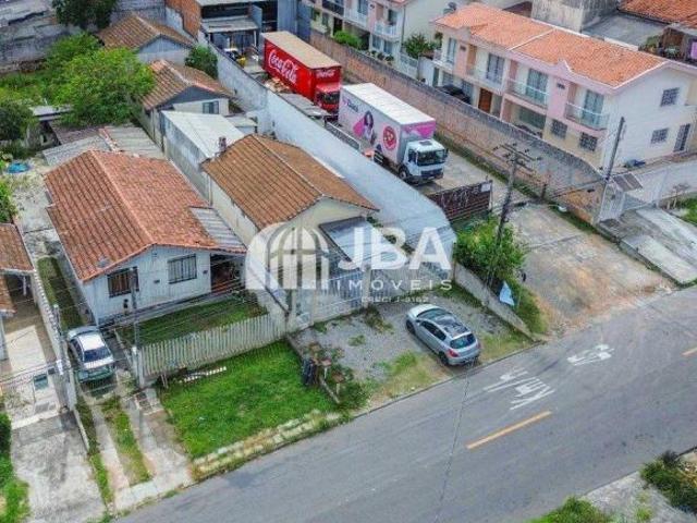 Casa à venda no Bairro Alto