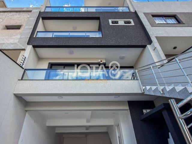 Casa à venda no Bairro Alto