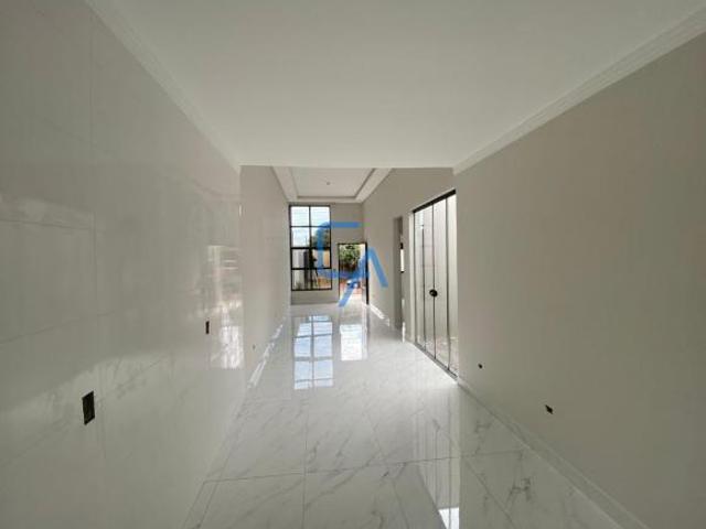 Casa à venda no bairro Alto Alegre em Cascavel/PR