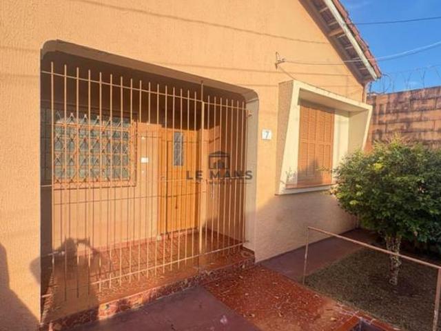 Casa a venda no bairro Alto em Piracicaba/SP