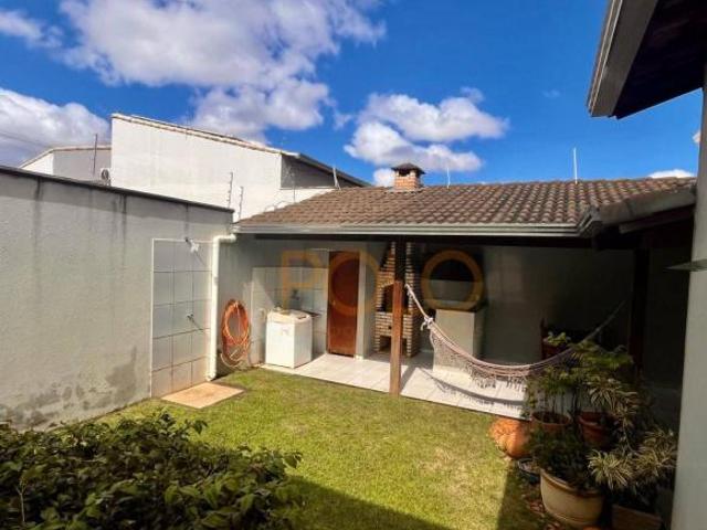 Casa à venda no bairro Alto Umuarama em Uberlândia