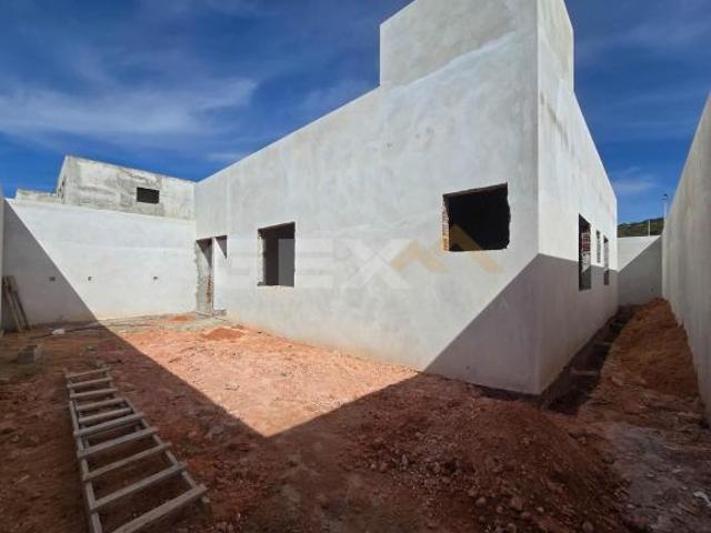 Casa à venda no bairro Altaville, 3 quartos, 1 suíte e 3 vagas
