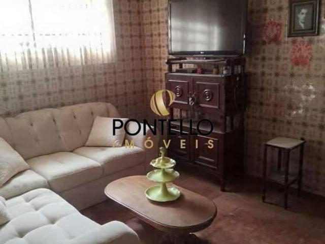Casa à venda no bairro Anchieta, com 360 m² de terreno e 283 m² de área construída, 03 quartos, kitn