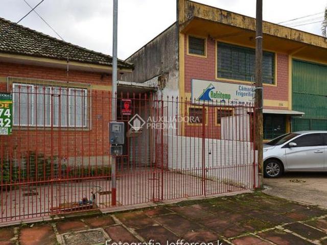 Casa à venda no bairro Anchieta Porto Alegre