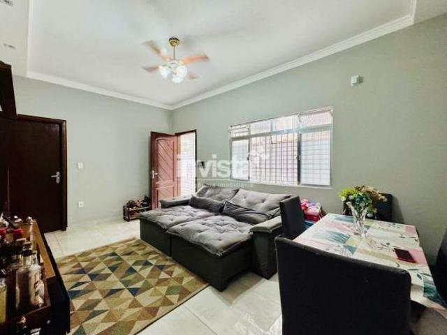 Casa à venda no bairro Aparecida