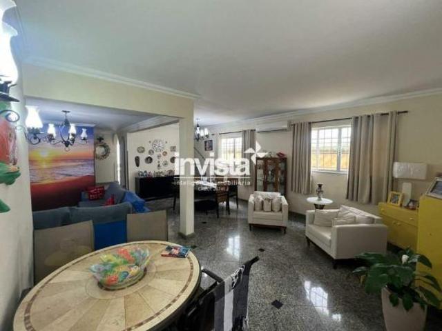 Casa à venda no bairro Aparecida