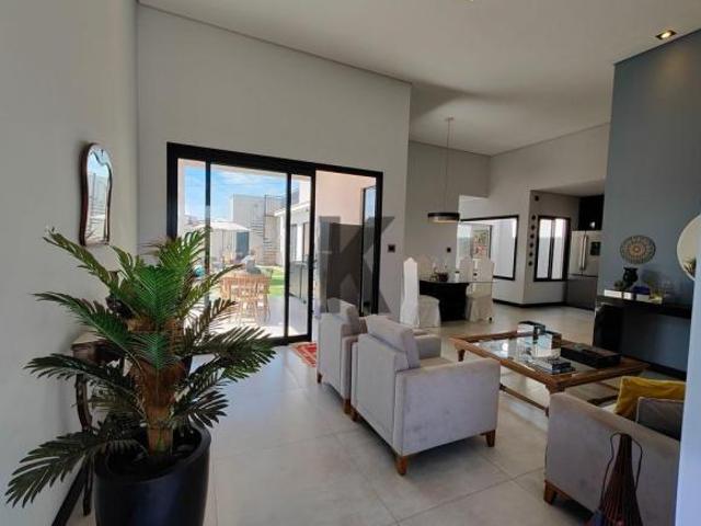 Casa à venda no bairro Astúrias R$1.650.000,00