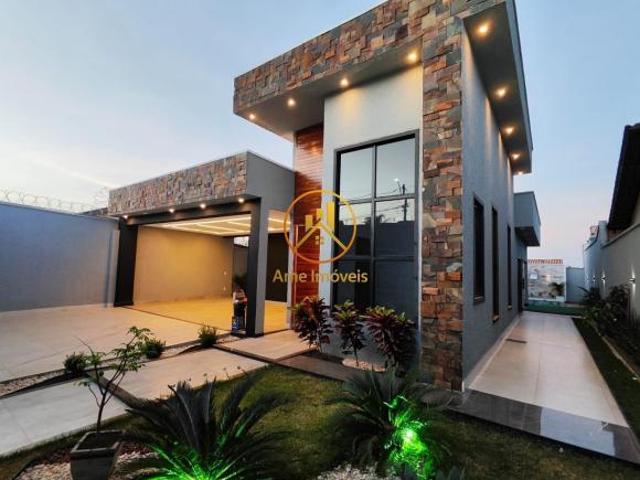 Casa à venda no bairro Buriti Sereno Aparecida de Goiânia/GO