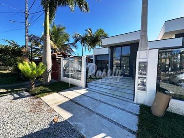 Casa à venda no bairro Balneário Marissol em Pontal do Paraná/PR