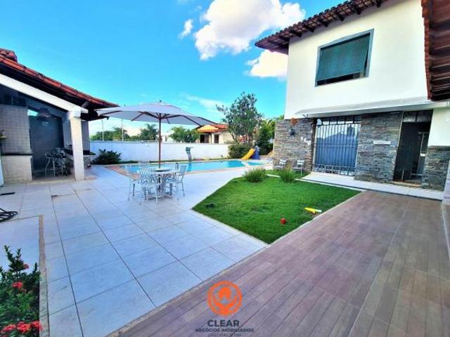 CASA À VENDA NO BAIRRO BANDEIRANTES, 5 QUARTOS, 8 VAGAS, LAZER COMPLETO, HABITE SE, LOTE DE 1.000M²