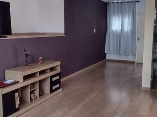 Casa à Venda no Bairro Bandeirantes MG