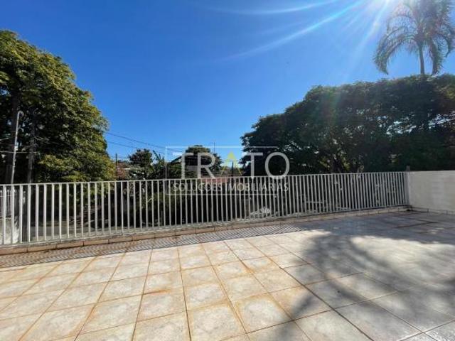 Casa à Venda no Bairro Barão Geraldo em Campinas