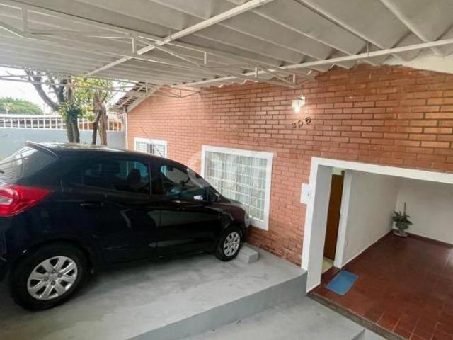 Casa à venda no Bairro Baronesa