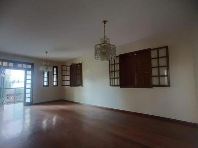 Casa à venda no bairro Barreiro em Belo Horizonte/MG