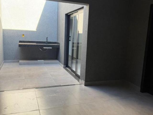 Casa á venda no bairro Belvedere Bandeirante
