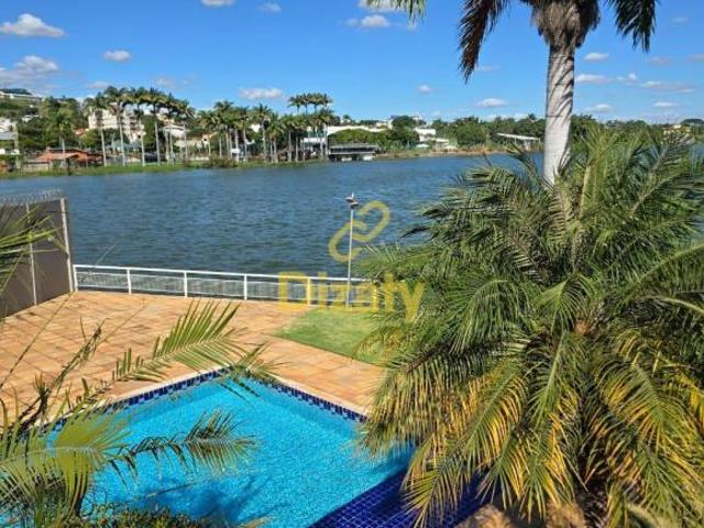 CASA A VENDA NO BAIRRO BOA VISTA COM VISTA PARA LAGOA JOSÉ FÉLIX