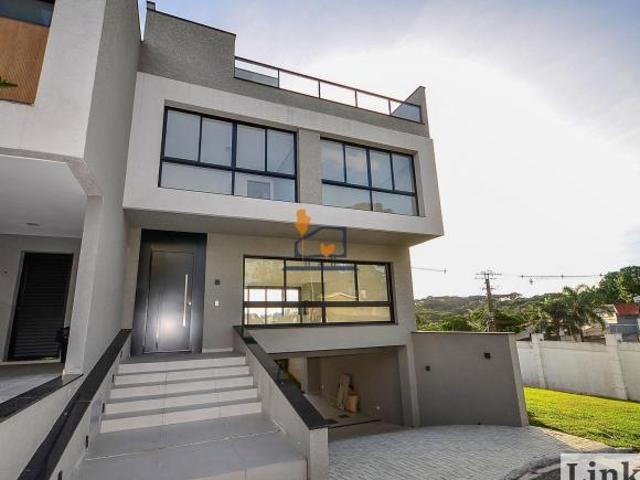 Casa à venda no bairro Boa Vista Curitiba/PR