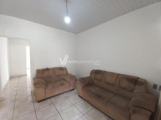 Casa a venda no Bairro Bonfim com 3 dormitórios sendo 1 suite1 vaga de garagem