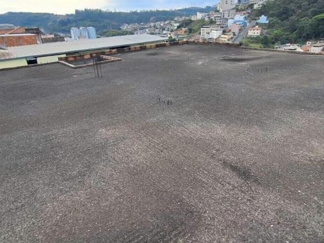 Casa à venda no bairro Cachoeira Conselheiro Lafaiete