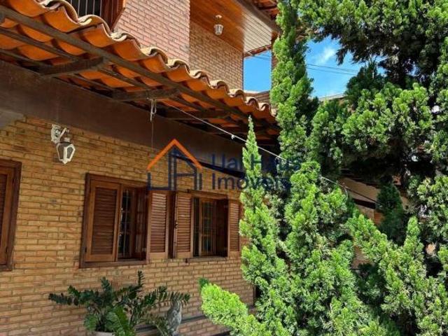 Casa à venda no bairro Camargos Belo Horizonte/MG