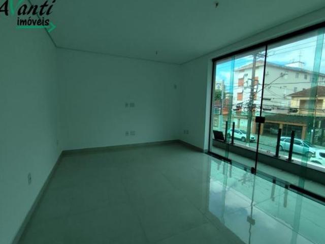 Casa à venda no bairro Campo Grande Santos/SP