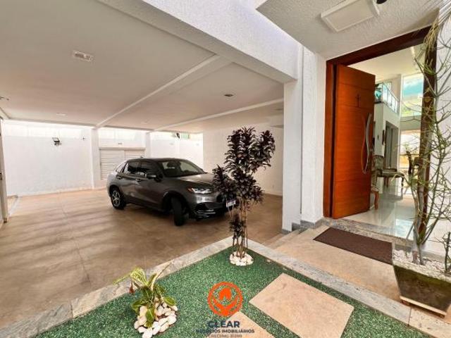 CASA À VENDA NO BAIRRO CASTELO, 3 QUARTOS, 4 VAGAS, ESPAÇO GOURMET, HABITE SE, LOTE DE 420M², 356M²