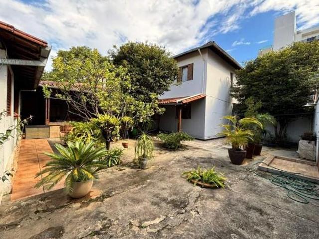 Casa à venda no bairro Castelo, Belo Horizonte