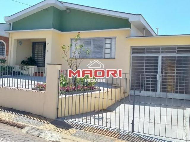 Casa à venda no Bairro Castelo em Valinhos