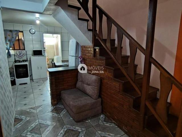 Casa à venda no bairro Cavalhada Porto Alegre/RS