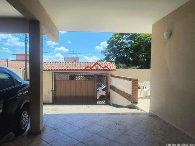 Casa à venda no bairro Caxambu Jundiaí/SP