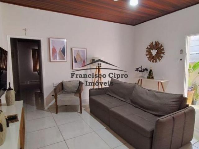 Casa à venda no bairro Centro Aparecida/SP
