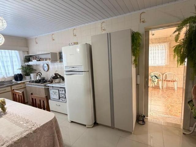 Casa à venda no bairro Centro em São Marcos