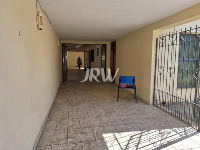 CASA A VENDA NO BAIRRO CENTRO NA CIDADE DE INDAIATUBA