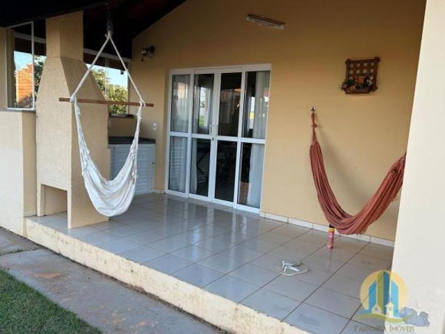 Casa à venda no bairro Centro Paranapanema/SP