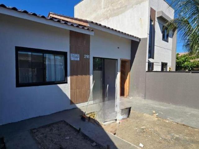 Casa à venda no bairro Centro Pontal do Paraná/PR