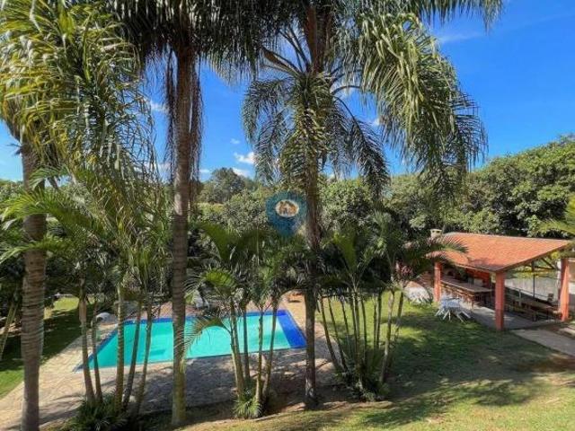 Casa à venda no bairro Chácara Santa Lúcia Carapicuíba/SP