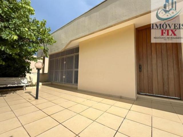 Casa à venda no bairro Chácara Urbana em Jundiaí/SP