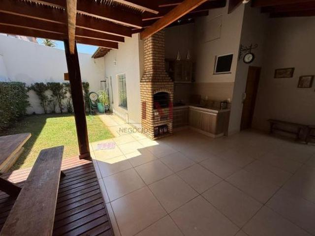 Casa a venda no Bairro Cidade Jardim