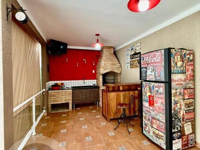Casa à venda no bairro Cidade Jardim