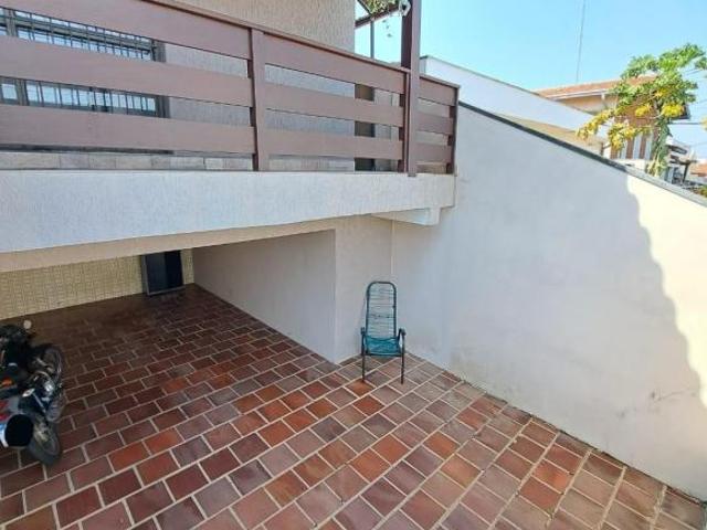 Casa à venda no bairro Cidade Jardim em Campinas/SP
